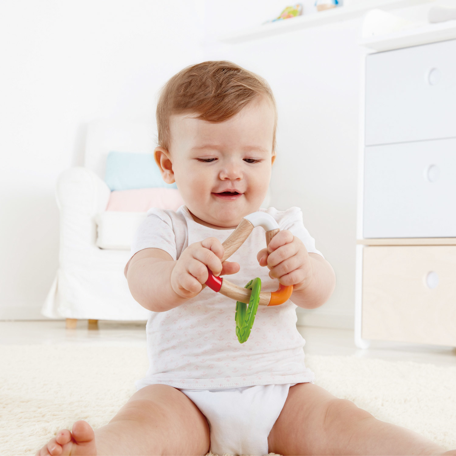 Double Triangle Teether - Hape (505359) Educational Resources and ...
