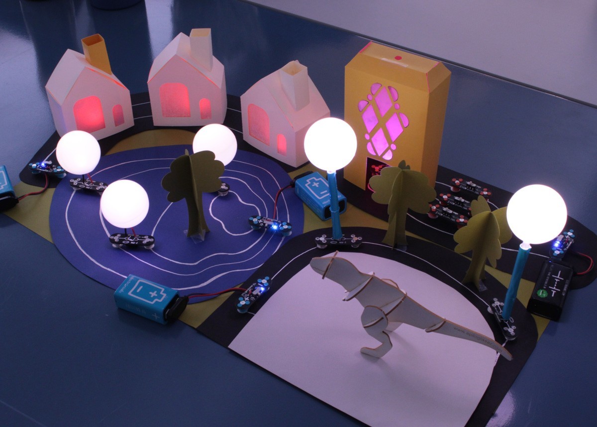 Circuit Scribe - Basic Classroom Kit (CS-BUNDLE-CLASS) Educational ...